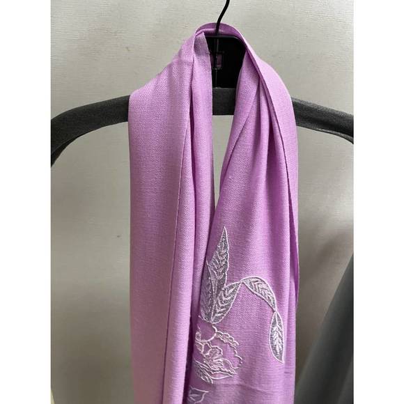 JANAVI | Accessories | New Janavi Womens Floral Scarf In Lilac | Poshmark
